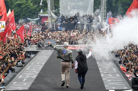 Ganjar Mahfuds Last Akbar Campaign In Semarang Antara Foto