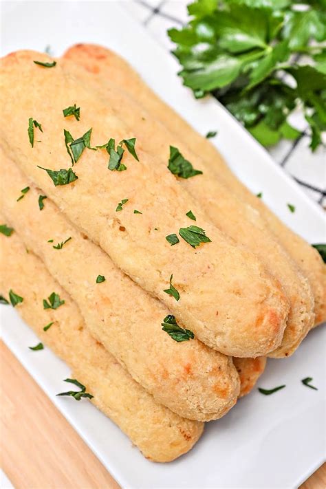 Keto Copycat Olive Garden Breadsticks Easy To Make Recipe