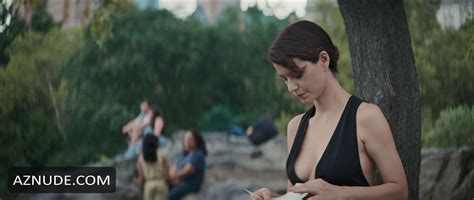 Beren Saat Nude Aznude