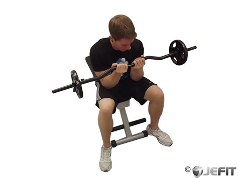 Close Grip Ez Bar Curl