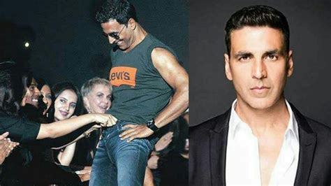 Bollywood Oops Moments Most Controversial Pictures That Took Over The