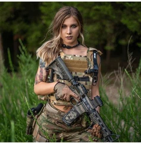 Pin By Abel Reynoso Police And Military On Gunfighter Women With Images