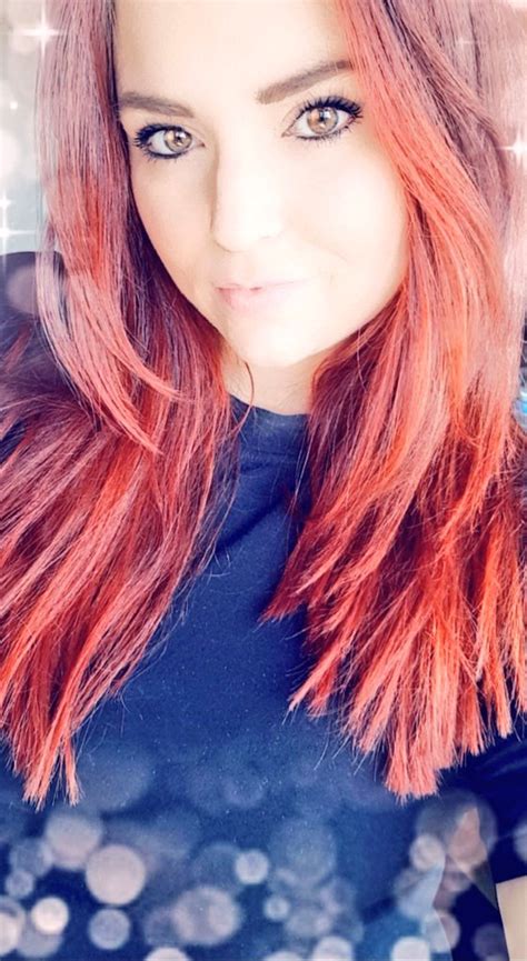 🍷zoe🍷 On Twitter Happy Friday Old Pic Of Me With Red Hair Think I