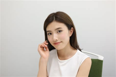 【あおいメイク】lunasol2017秋新作で「好感度up！就活転職メイク」【濱田あおい】 Run Way