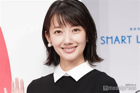 波瑠「わたしのお嫁くん」「こっち向いてよ向井くん」2クール連続“水10”出演が話題「すごい活躍」「アツい展開」 ライブドアニュース
