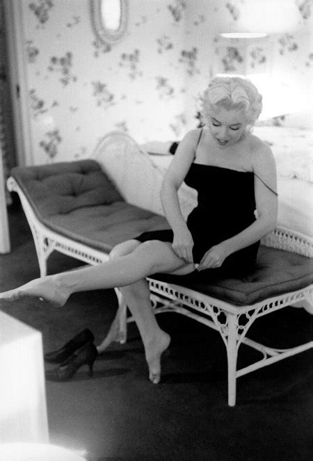 “biểu Tượng Sex” Marilyn Monroe Trang điểm Như Thế Nào Khi đi Chơi