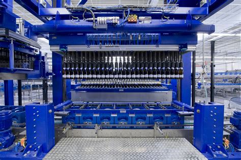 multifunctional packing machine for beverage containers khs group