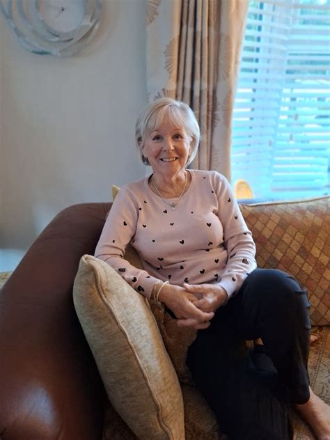 Newlingerie 60 From London Looking For Sex British Mature Sex