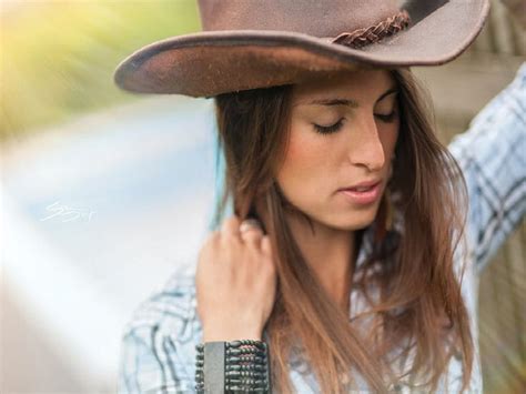 Expressive Cowgirl Female Models Hats Fun Women Brunettes