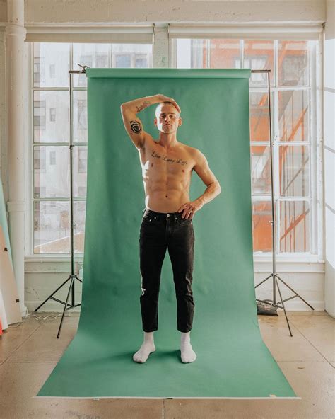 Everett Williams On Instagram “the Werk Never Stops 🤸🏼‍♂️” Modern