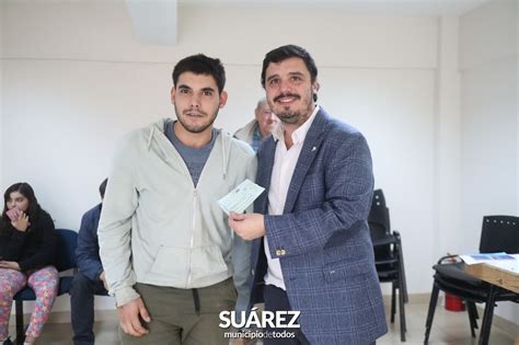 Producción Entrega De Microcréditos Por 4 Millones De Pesos Para