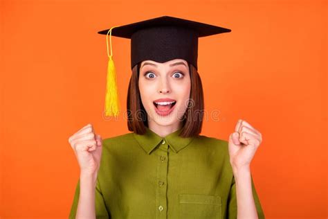 Photo Of Impressed Bob Hairdo Millennial Lady Hands Fists Open Mouth