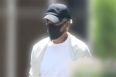 【画像・写真1枚目】神田正輝“『旅サラダ』を最後にしたい”番組卒業で引退状態に…1カ月前の意味深発言 女性自身