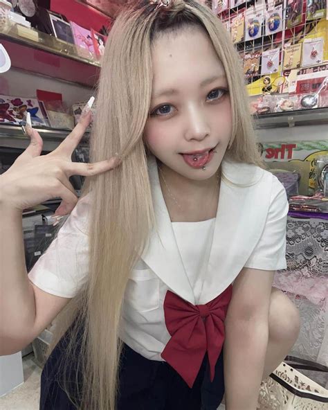 冬野あゐくさんのインスタグラム写真 冬野あゐくinstagram 「♪」8月20日 23時06分 Aik9