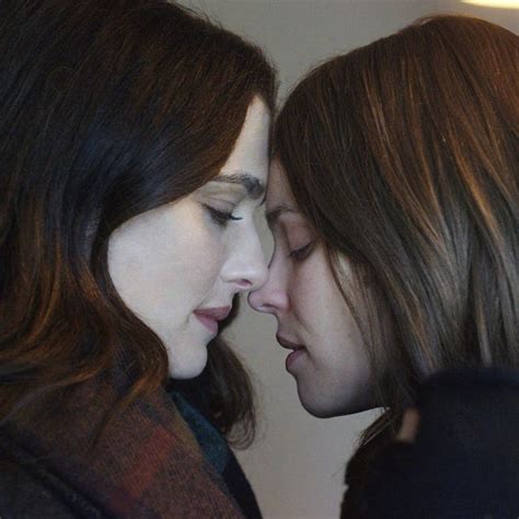 18 Best Lesbian Films On Netflix