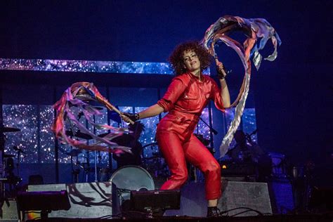 Régine Chassagne Arcade Fire A Photo On Flickriver
