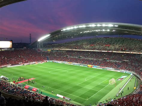 初めてのサッカー観戦、どのスタジアムのどの座席で見る？ サッカー観戦のトリセツ
