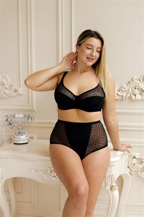Sexy Plus Size Lingerie Full Support Bra With Lift Underwire Bra