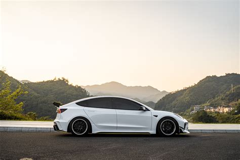 Hacker Narrow Body Rear Bumper And Rear Diffuser For Tesla Model 3