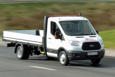 Maun Motors Self Drive Dropside Hire 3 5t Van 13ft Pick Up Rental