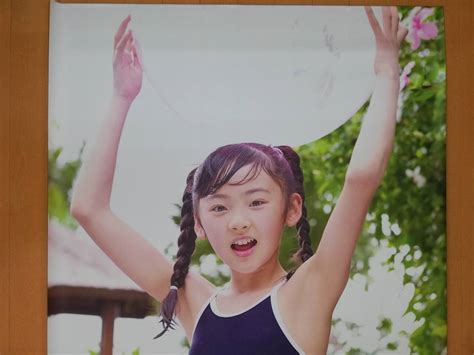 ほぼ 等身大 ジュニア アイドル ポスター 金子 美穂 76 X 137 Cm 高級シルク生地 レア コレクション 即日発送 か行 ｜売買され
