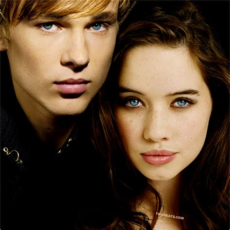 William Moseley And Anna Popplewell