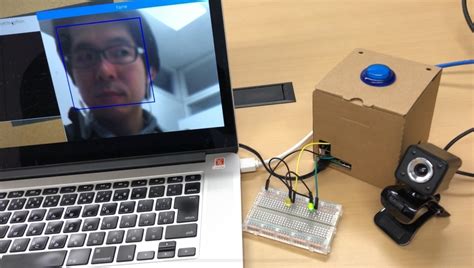 aiy voice kit web カメラで顔認識（誰かそこにいる？） tech blog by
