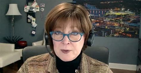 Who Is Ann Selzer Pollster Rattles Election Predictions After Iowa