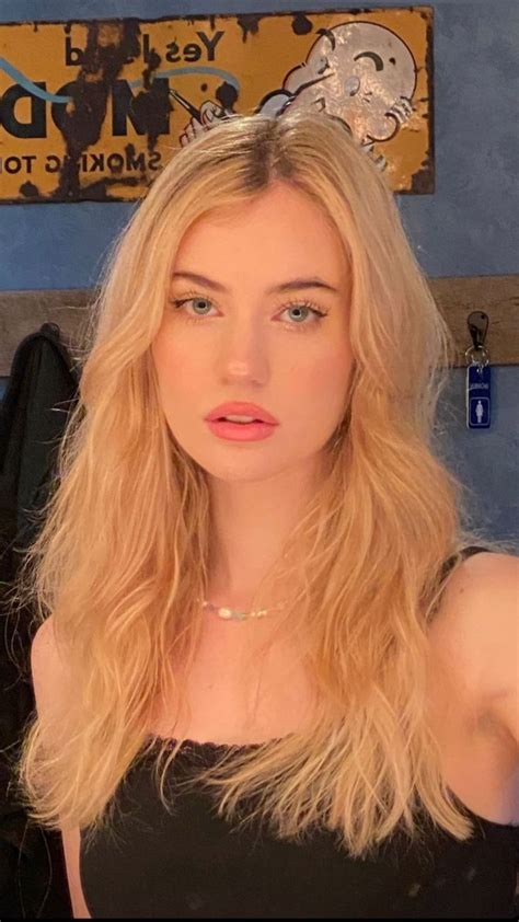 Kennedy Walsh Kennedyclairewalsh • Instagram Photos And Videos