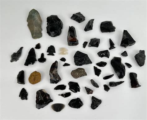 At Auction Ancient Native American Indian Artifacts