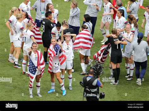 Usas Alex Morgan Usas Allie Long And Usas Tierna Davidson Celebrate