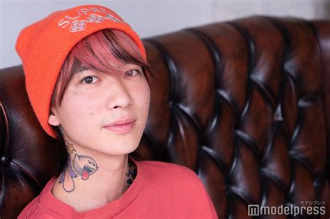 Djまる、レペゼン脱退理由を説明「不仲とかではない」 今後の活動にも言及 モデルプレス