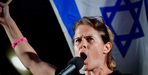 שקמה ברסלר הגישה תביעת ענק נגד טלי גוטליב סרוגים