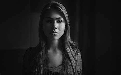 Women Model Blonde Long Hair Face Portrait Looking At Viewer Monochrome