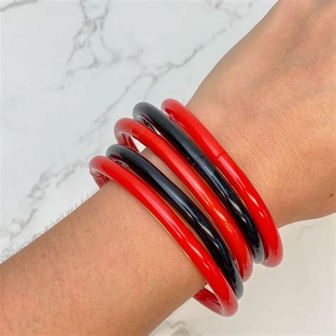 Aggregate More Than 73 Black Jelly Bracelets Super Hot Vn