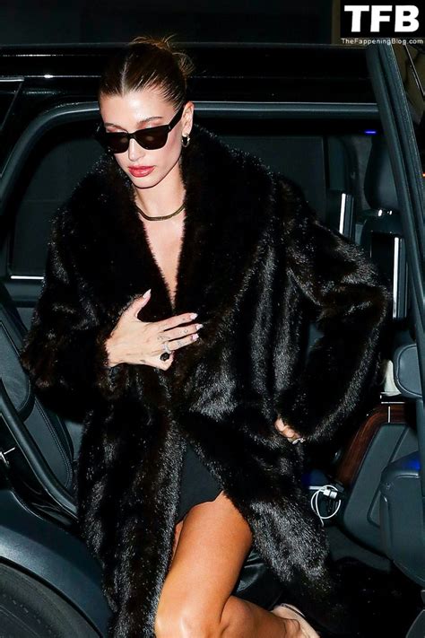 Hailey Bieber Flaunts Her Sexy Legs In Paris 26 Photos Onlyfans