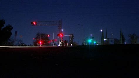 Woman Hit And Killed By Train In Central Fresno Police Say Abc30 Fresno