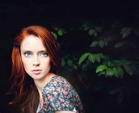 Papel De Parede Cara Mulheres Ao Ar Livre Mulheres Ruiva Modelo