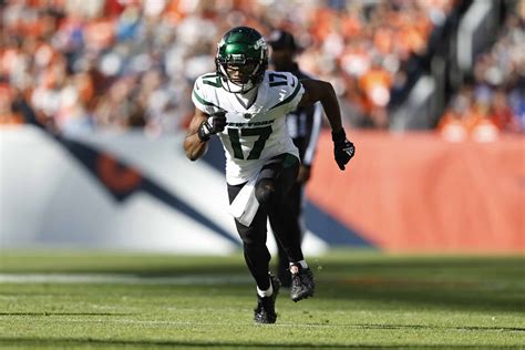 Best Over Under Nfl Player Prop Bets For Week 8