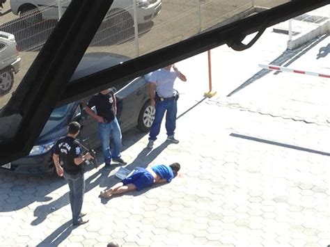 G1 Réu é Baleado Ao Tentar Fugir De Fórum Em Vila Velha Es