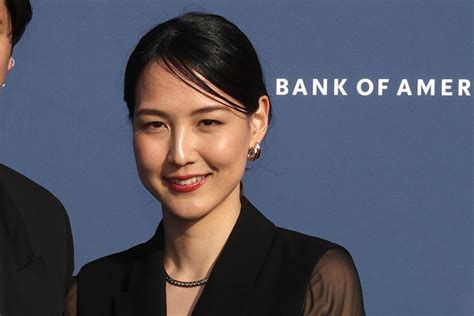 「真美子さん発見」 大谷ドジャース戦でエール送る奥様会に熱視線 勢ぞろいで記念撮影も The Answer