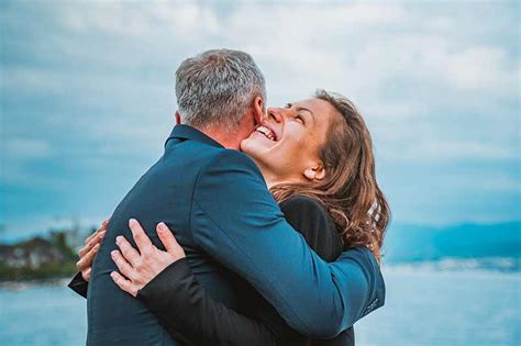 9 Awesome Signs Shes Not Sexually Attracted To You Anymore