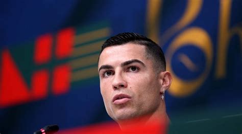 النصر السعودي يتعاقد رسميا مع كريستيانو رونالدو لمدة موسمين صحيفة الظهيرة
