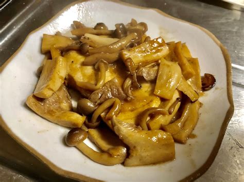 料理初心者さんでも簡単に作れる「めかじきときのこのバター醤油ソテー」 ニコニコニュース
