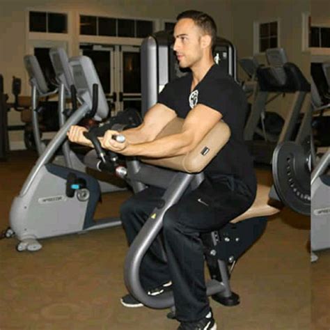 Preacher Curl Machine By Odin S Exercise How To Skimble