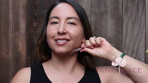 Gua Sha Facial Massage Tutorial With Dr Paige Markham 05 Yang Of Yang