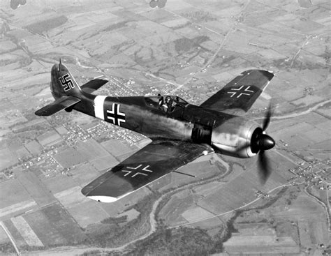 Download World War Ii Military Focke Wulf Fw 190 Focke Wulf Fw 190 Hd