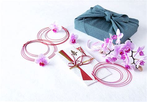 結婚祝いはいつ渡す？お祝いを贈るタイミングと相場・避けた方がいいアイテムとは？ 水野染工場