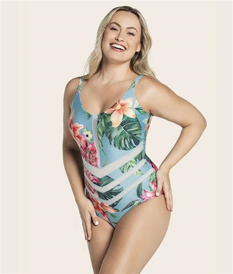 The 31 Most Flattering Swimsuits For Women In 2023 Purewow