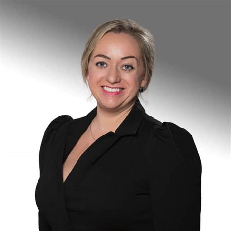 Lenka Hrušková Realitní Makléř Kanceláře Re Max 4 You
